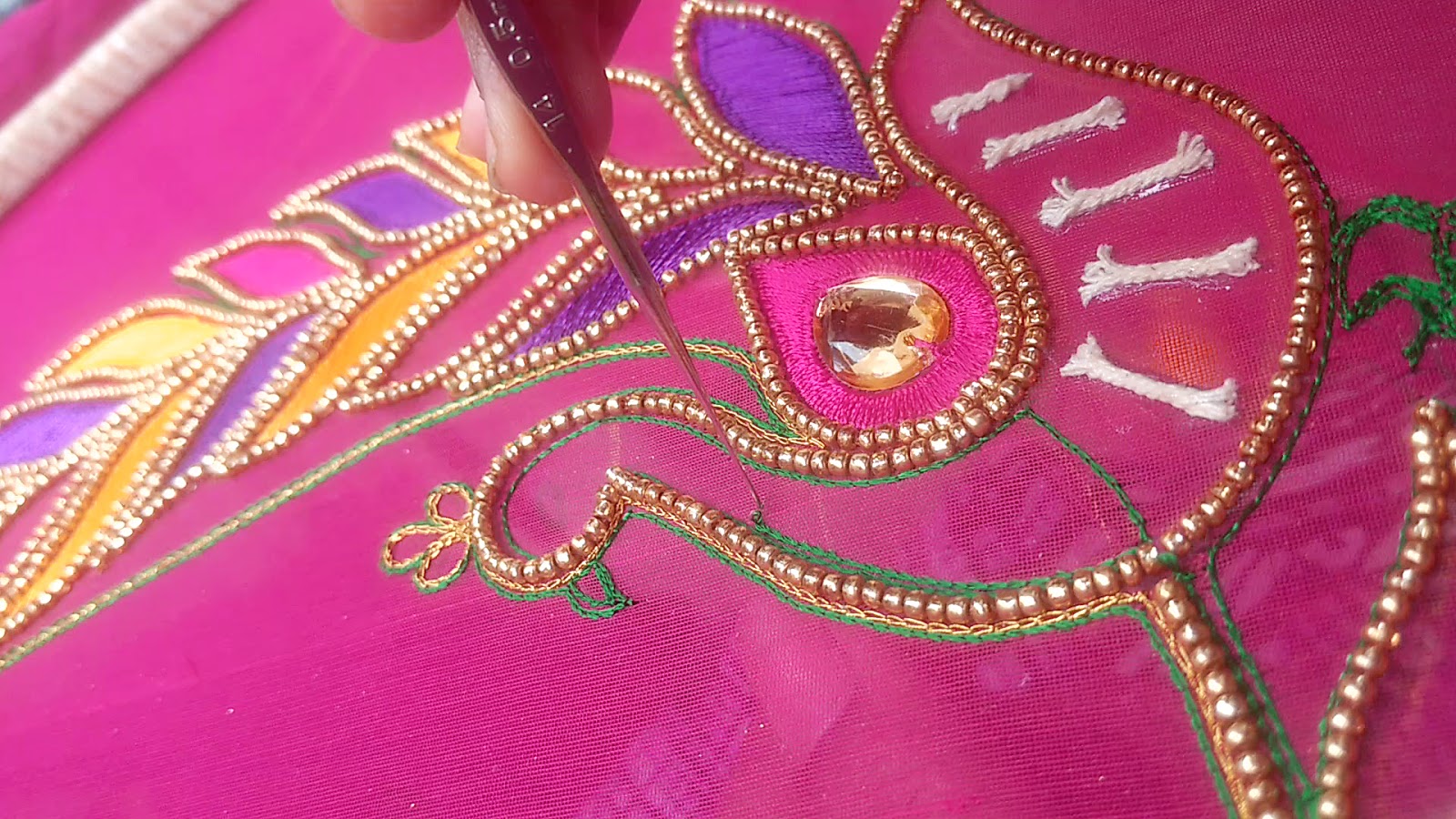 Aari naari: Peacock design aari work full tutorial step by step