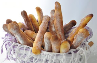 Your Spanish Recipes: Fartons Valencianos (Valencia fartons with horchata)