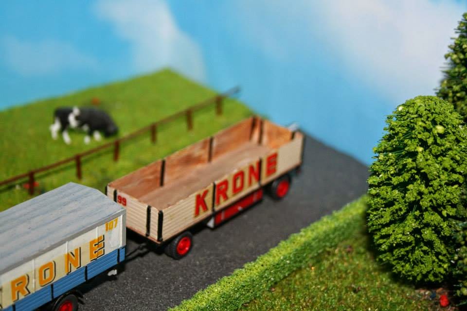 Circusmodellbau: Circus Krone 1:87