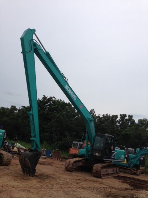 PKB ENGINEERING & CONSTRUCTION PTE LTD: Super Long Arm Excavator