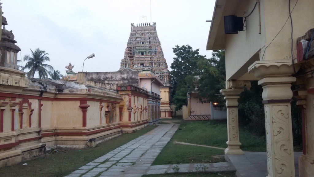 Tamilnadu Tourism: Varadaraja Perumal Temple, Minjur, Thiruvallur