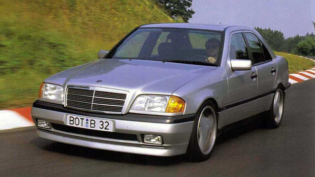 W202 merc show me some | Retro Rides