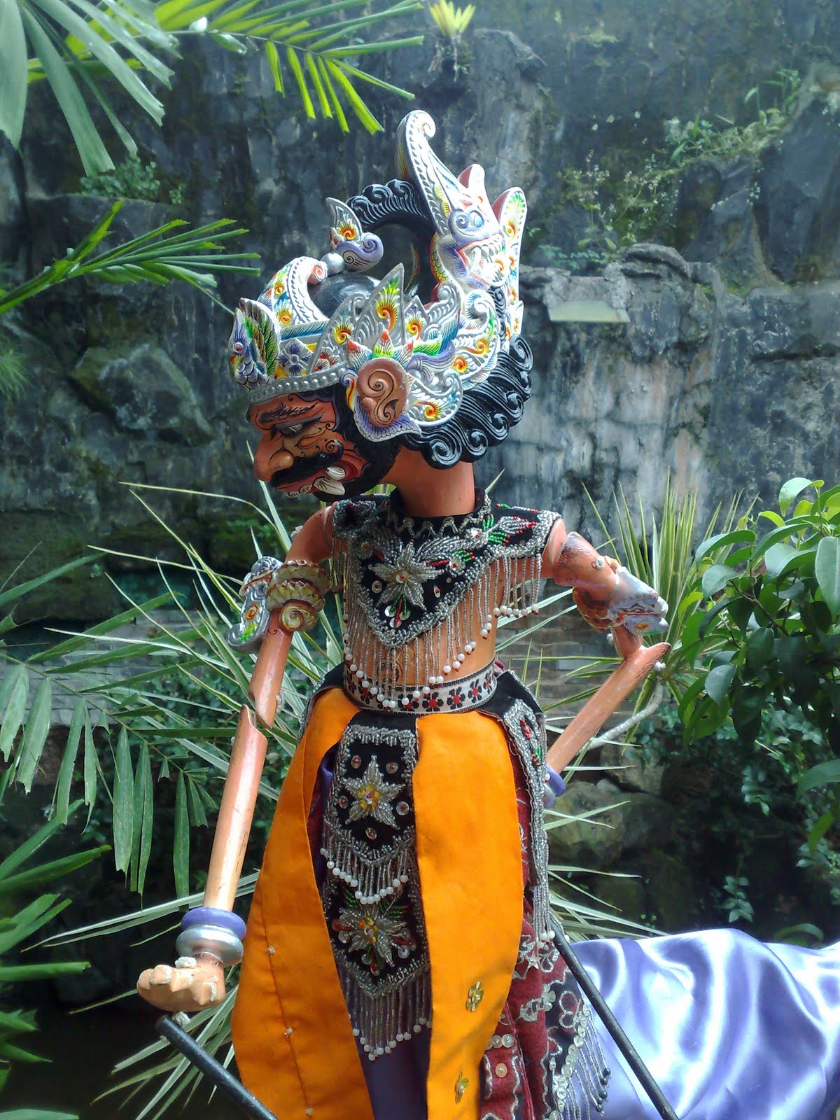 FOTO-FOTO KARAKTER & NAMA TOKOH WAYANG GOLEK