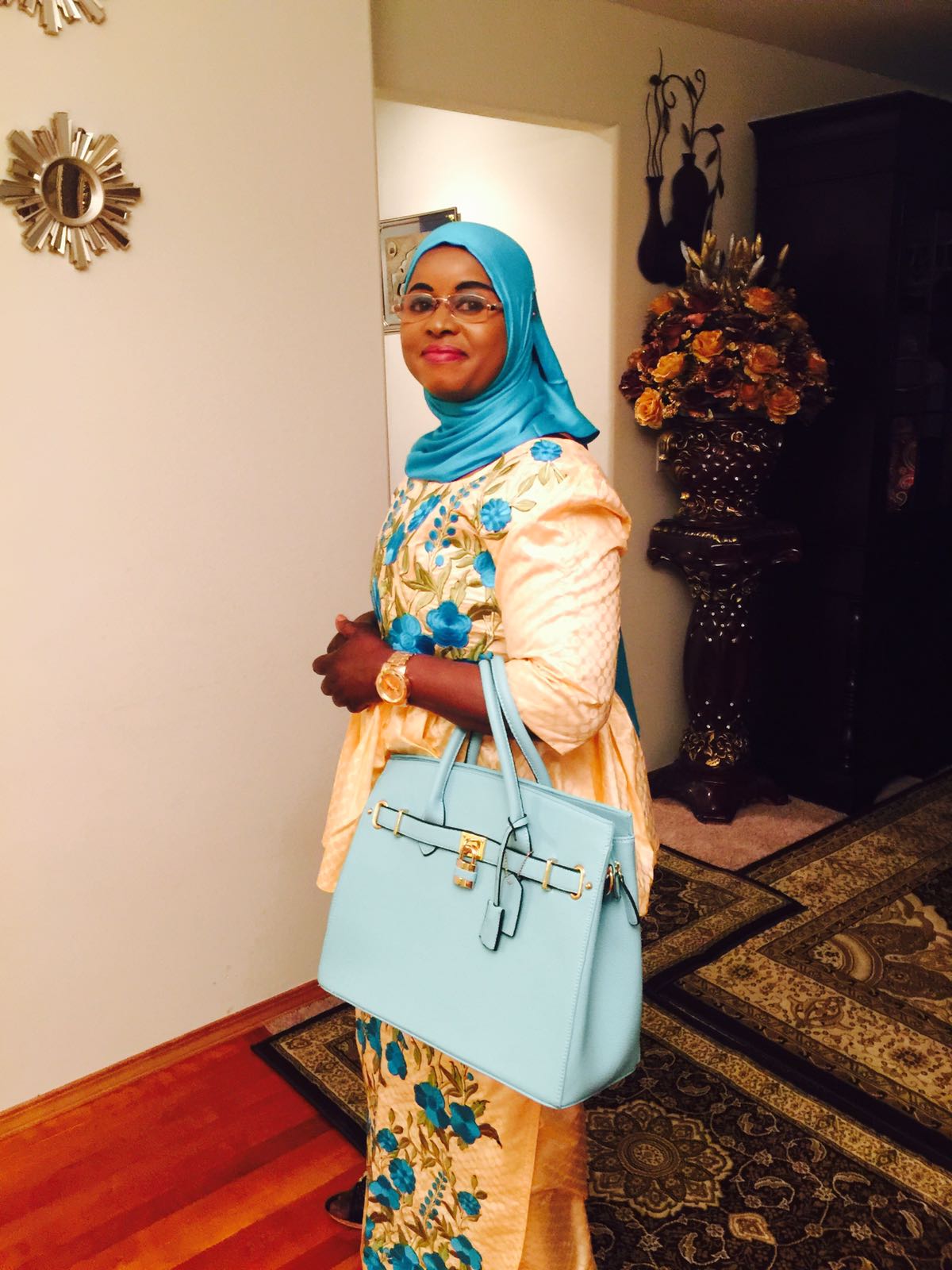 Latest Guinea styles for ladies.