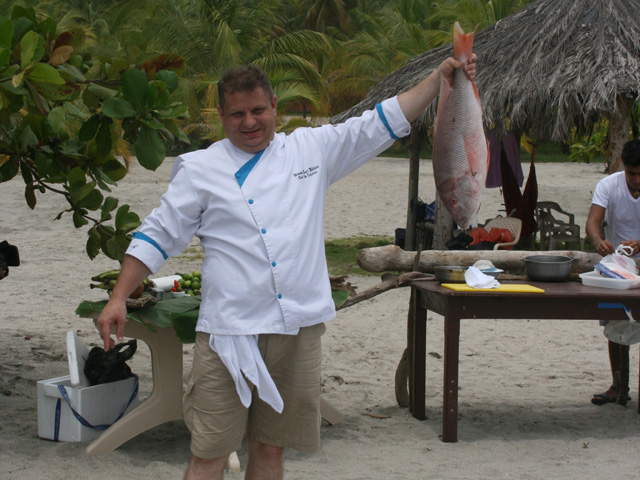 Lápiz y Sartén: El reto del chef Simon