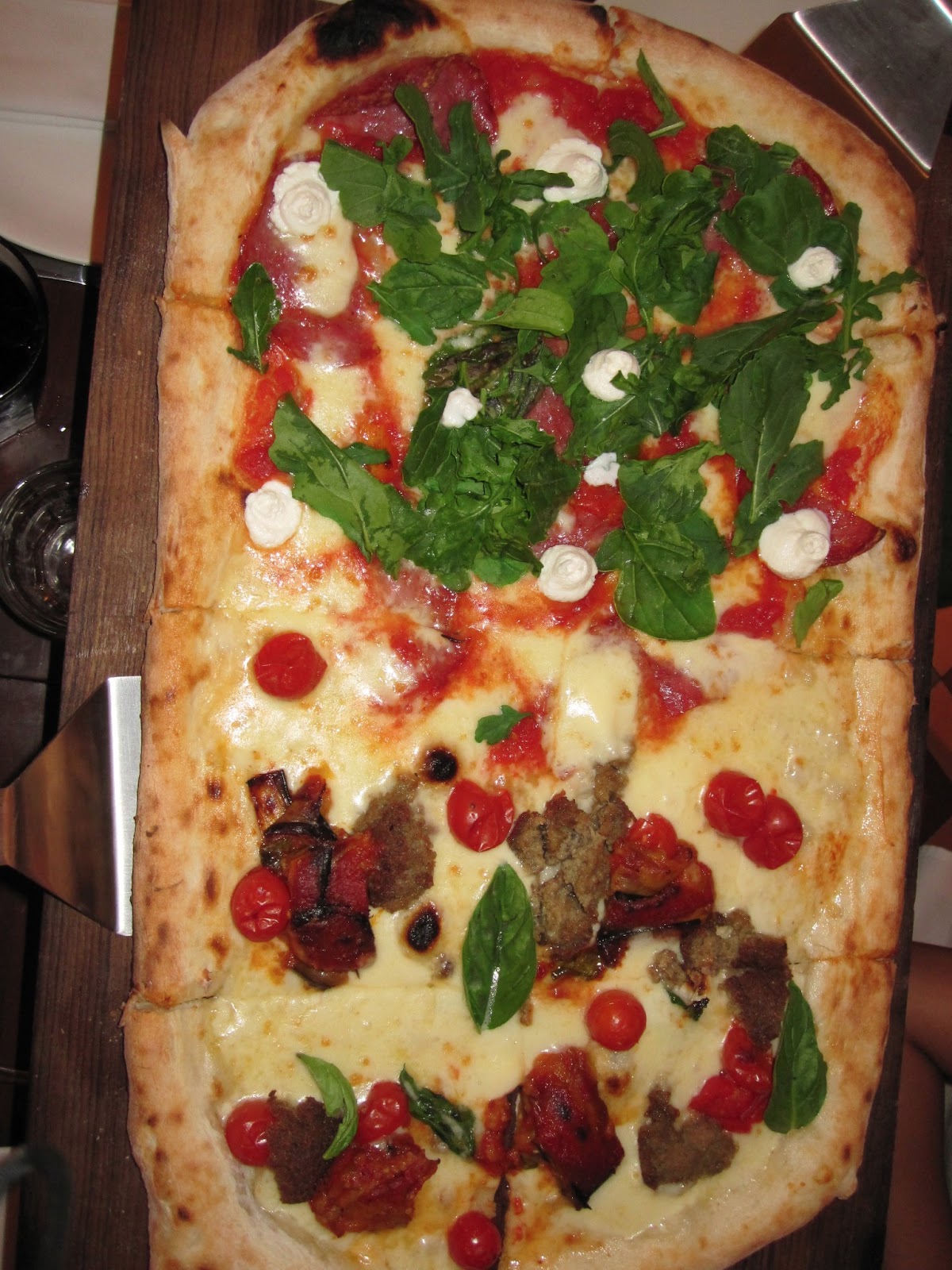 Mademoiselle Chou-Fleur: Pizza Metro Pizza - 4.5