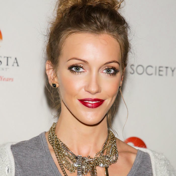 A Little Bit Of Everything Is Kate Cassidy Laurel Lance From Arrow Getting Too Thin