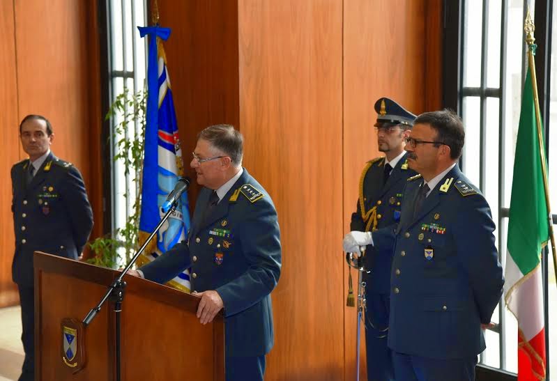 Cerimonie. A Bari il generale Piccinni, comandante interregionale dell ...