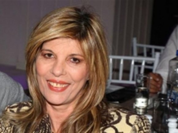 ΚΑΤΕΡΙΝΑ ΣΤΑΝΙΣΗ ΜΙΑ ΓΥΝΑΙΚΑ ΟΝΕΙΡΟ: ΕΙΔΩΛΟ