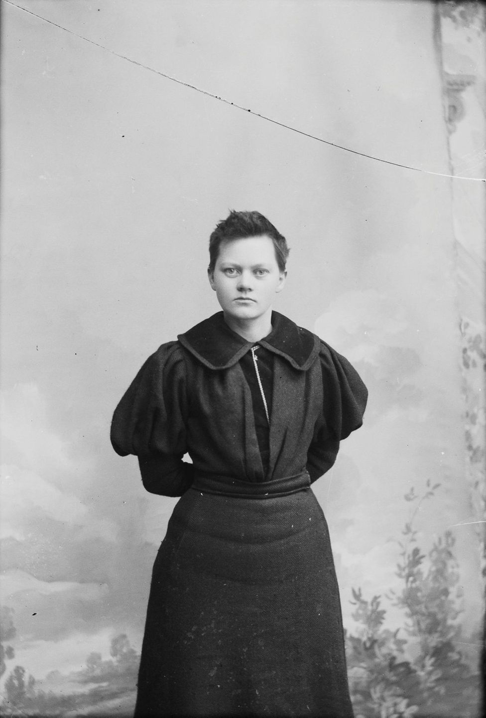Norwegian Crossdressing: Incredible Private Early 1900s Photos Show Two ...