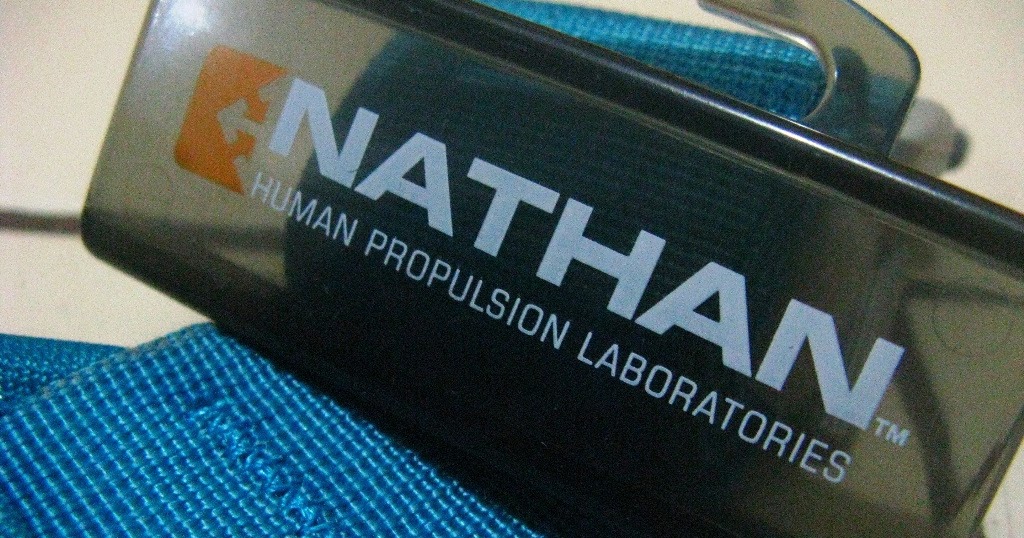 Nathan Sports: TRIANGLE Hydration Waist Pack - Patches of Life