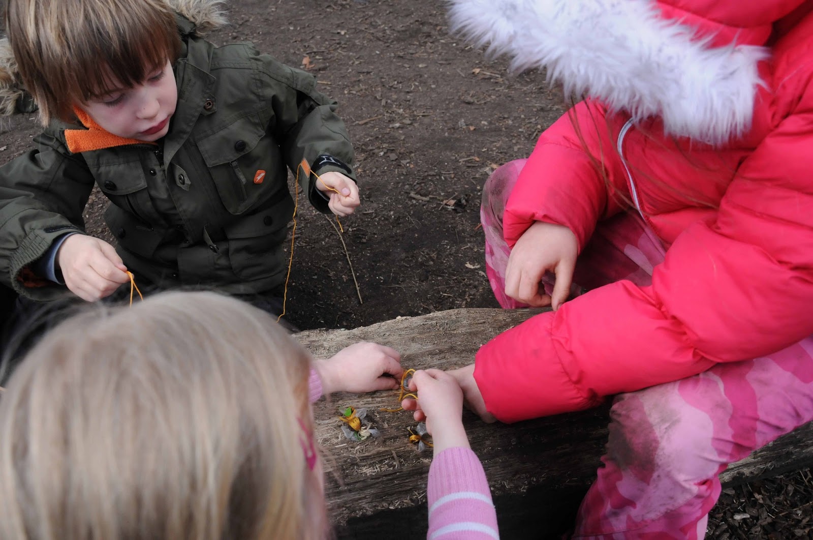 Kindling: Sweet little alder bee craft