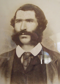 Pipes And Chisels Blog: Donald "The Piper" Cameron