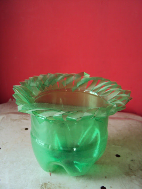 PLASTIC BOTTLE CRAFT | SSARTSCRAFTS