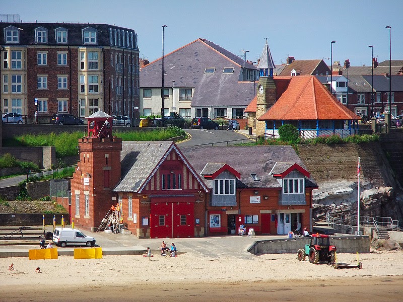 Photographs Of Newcastle: Cullercoats