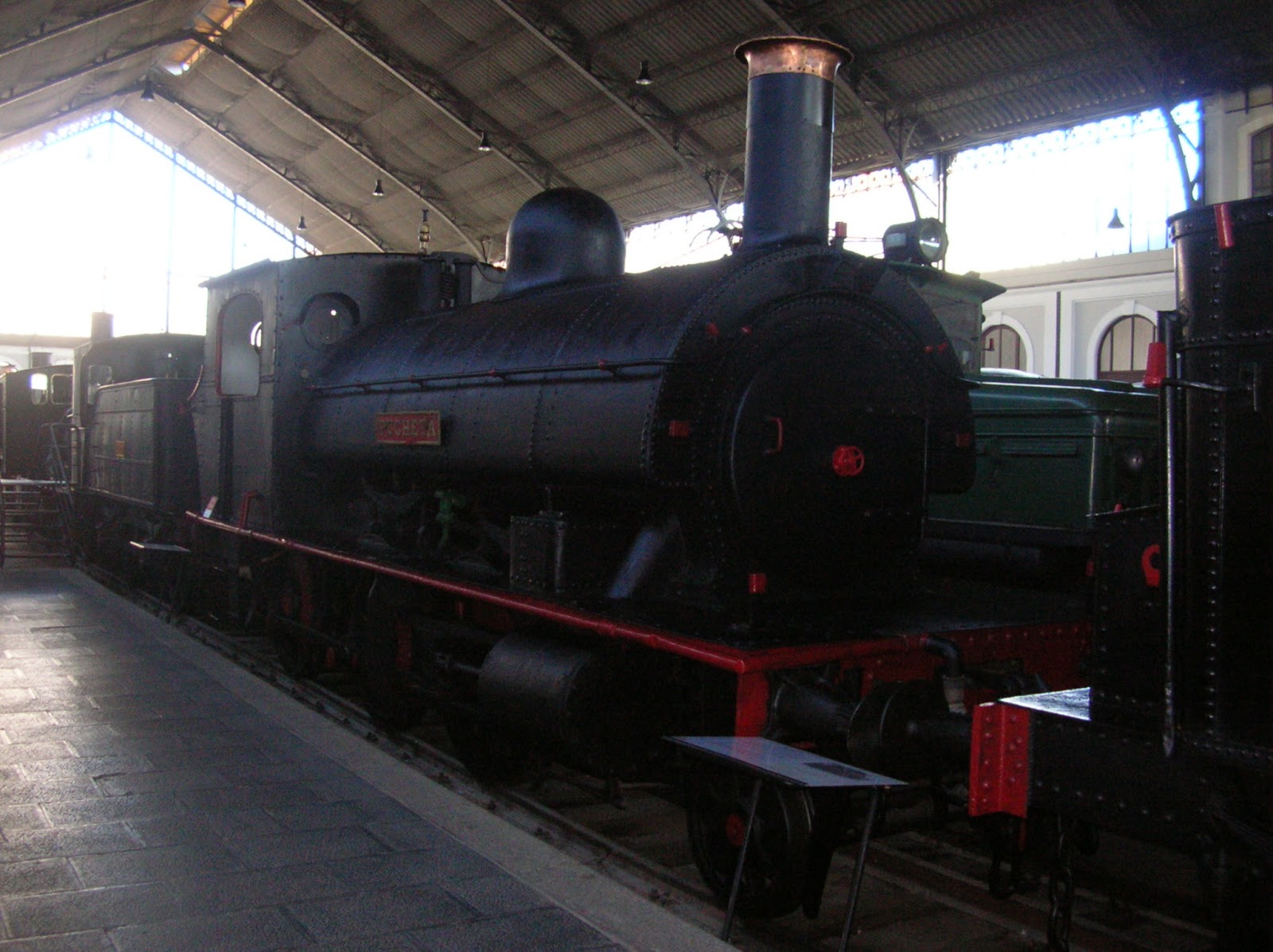 Renfe serie 443 "platanito" un tren basculante y singular