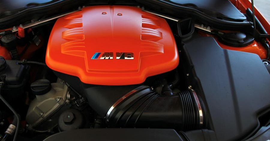 Teste em vídeo e volta rápida do Drive Club: BMW M3 GTS 4.4 V8 32V