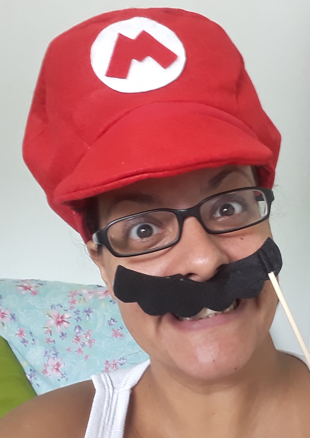 Efeitos à Mão: Chapéu e bigode - Mario Bros e Luigi