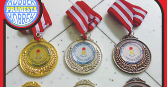 MEDALI GAMBAR 2SISI | BUAT MEDALI LOGAM LAPIS EMAS | MEDALI BAHAN CORAN ...