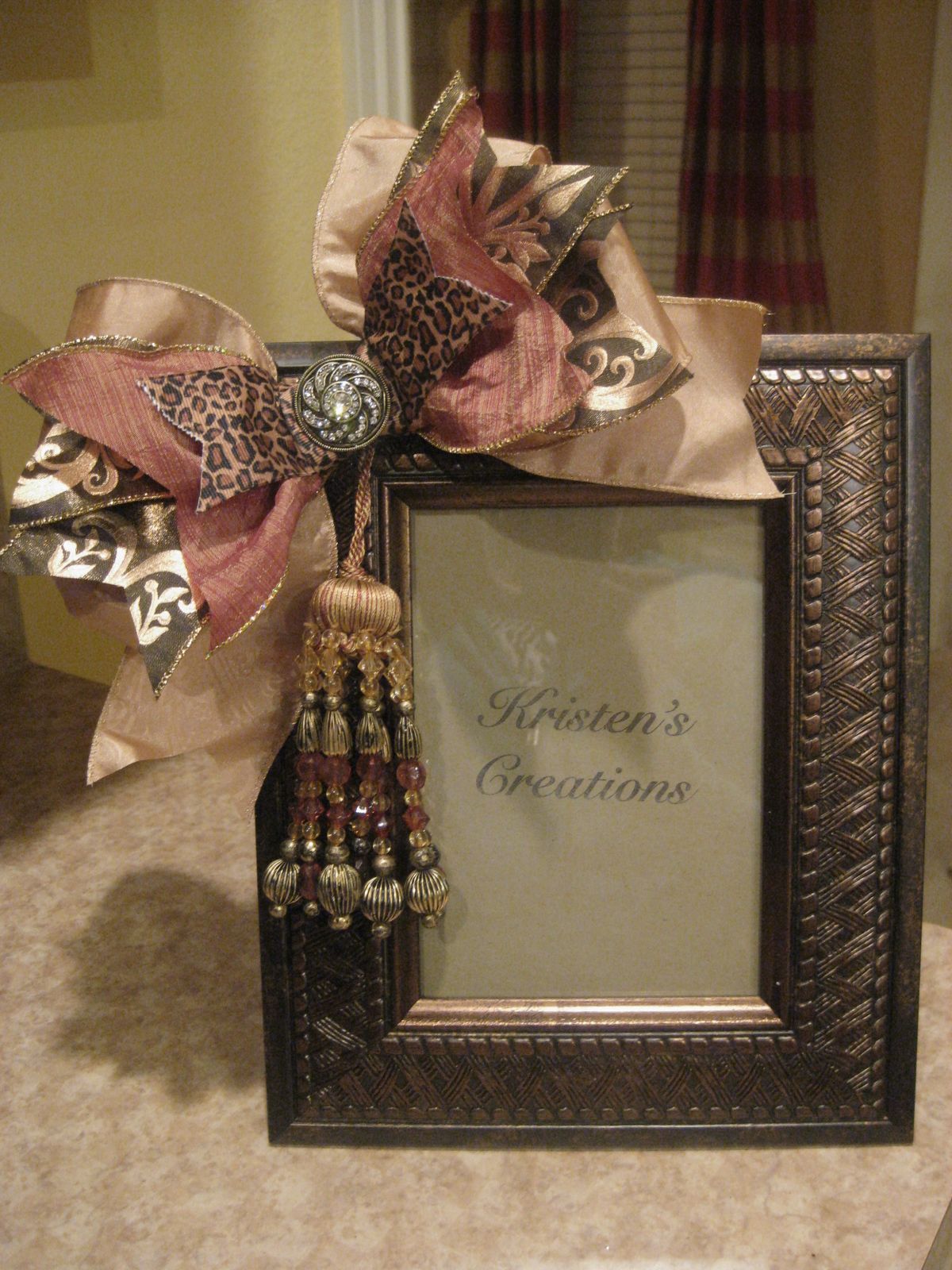 Kristen's Creations: Custom Embellished Frame Giveaway!!
