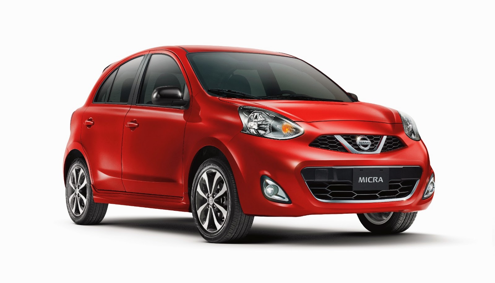 Carro New: Nissan March será nacional. Conheça o hatch e outras novidades.