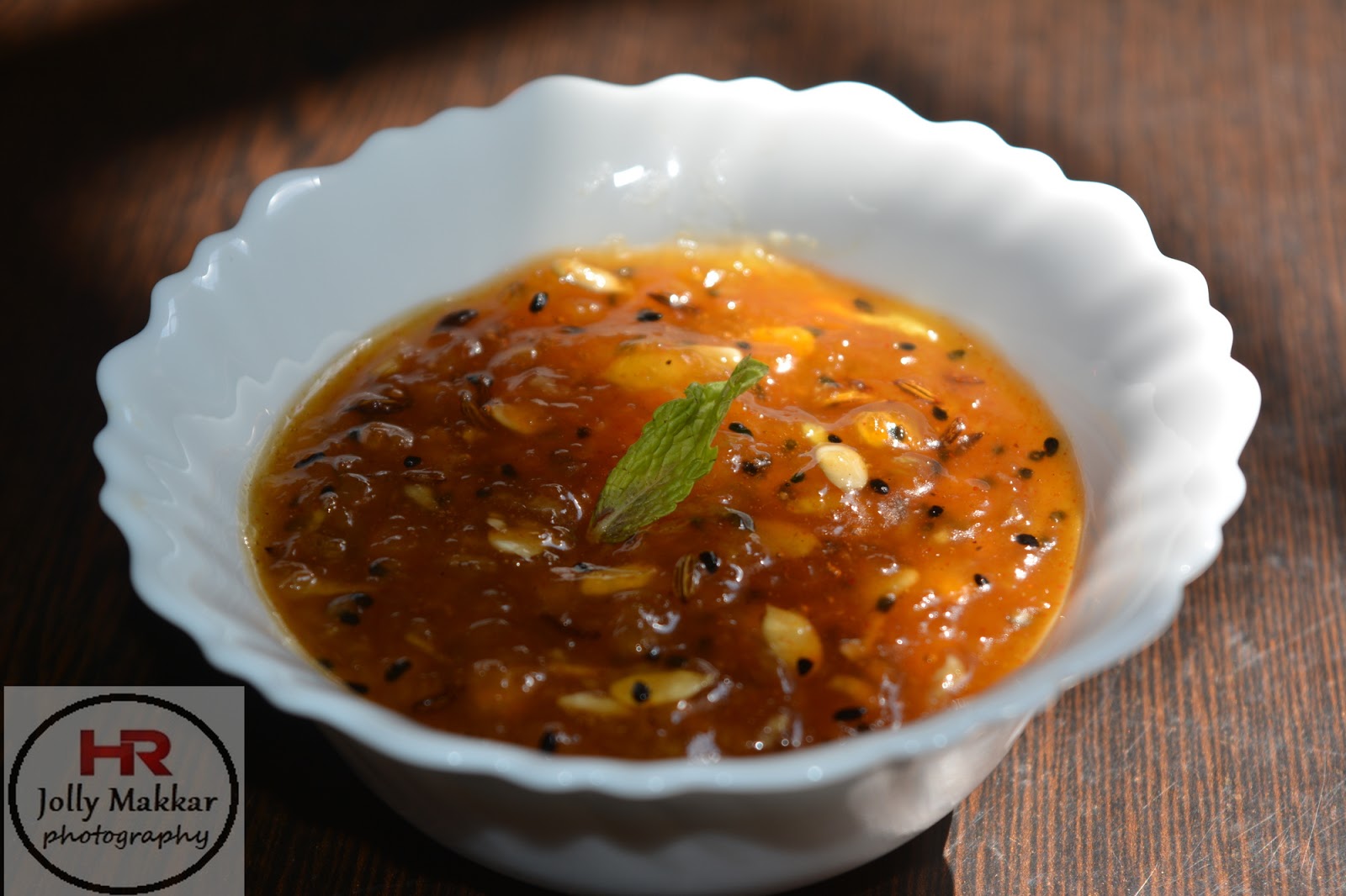 Khatti Meethi Kacche Aam ki Chutney, Sweet and Sour Raw Mango Chutney | Aam ki Launji | Homemade ...