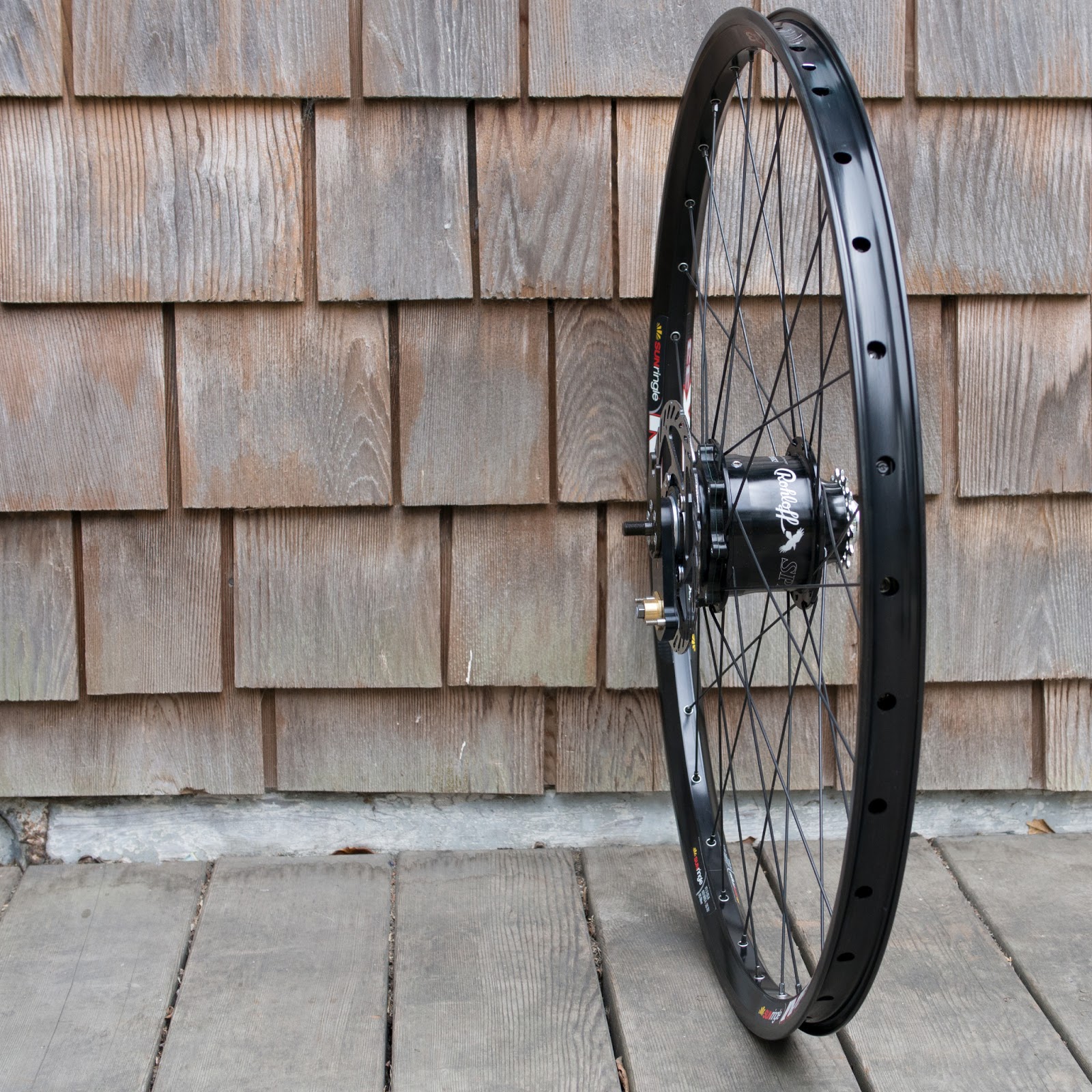 Cycle Monkey Wheel House: MTB: SunRingle MTX33 Rims on Rohloff SPEEDHUB ...