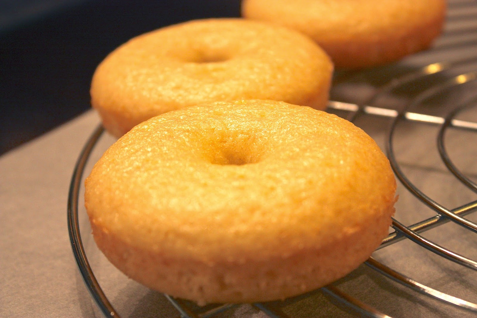Sugar Kiss: Donuts con Glaseado de Fresa