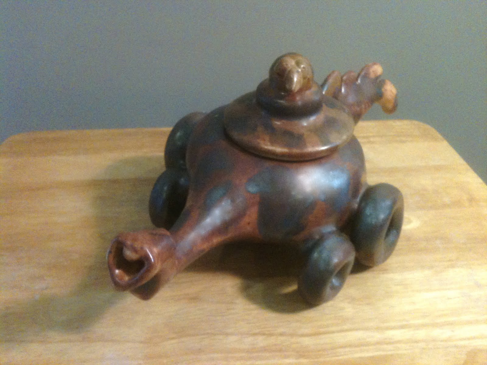Ray's Pottery: Chicken Tank Teapot
