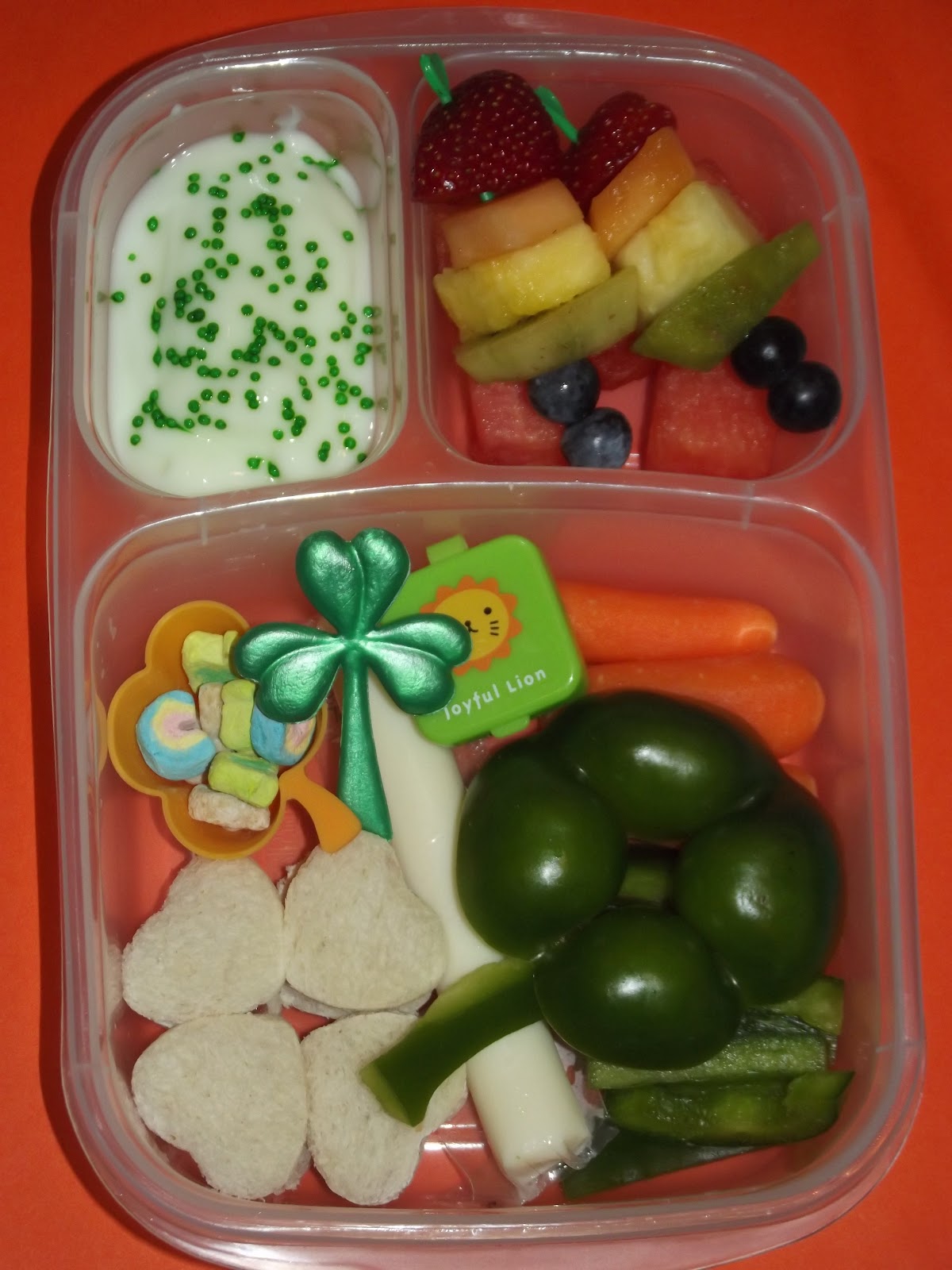 St. Patrick's Day Bento and another Blog Hop