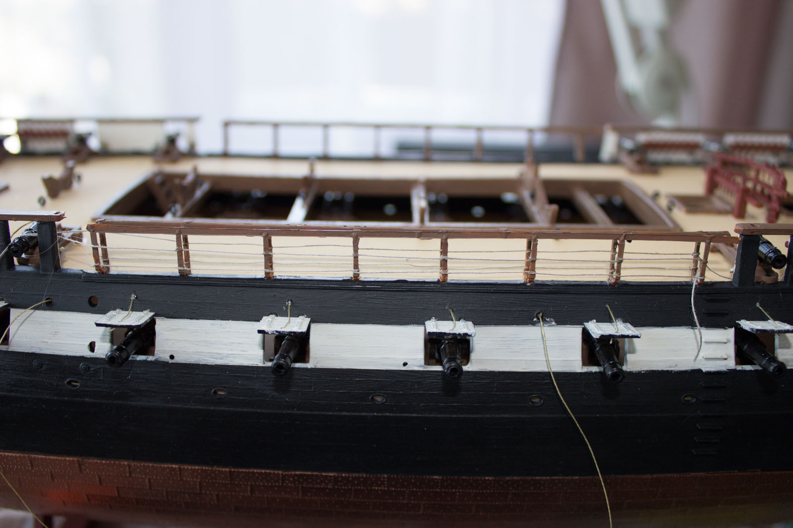 Sailing Ship Models: USS Constitution - Admidship Rails