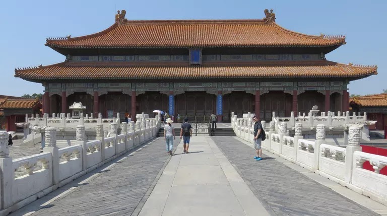 Runtuhnya Dinasti Qing Tiongkok - WidyanPN