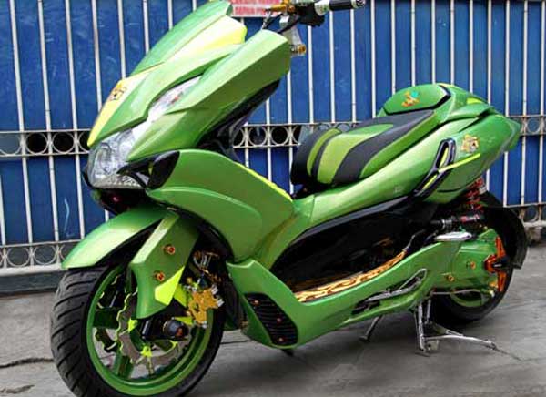 Foto Modifikasi Honda PCX 125 Ijo Lumut