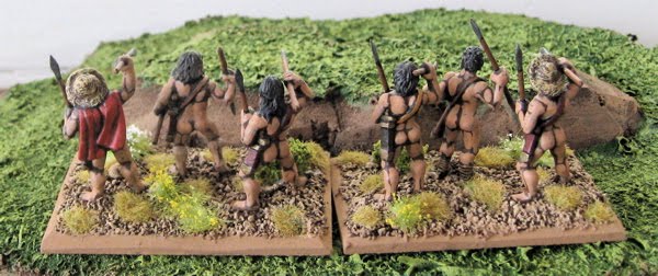 Tim's Miniature Wargaming Blog: More Ancient Greek Psiloi