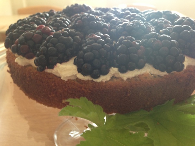 Blackberry and Rose Geranium Cake - Gelsomina's Cucina