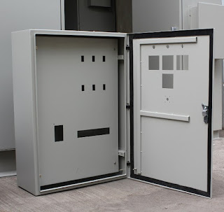 Ide 20+ Jual Box Panel Listrik Merk Hager