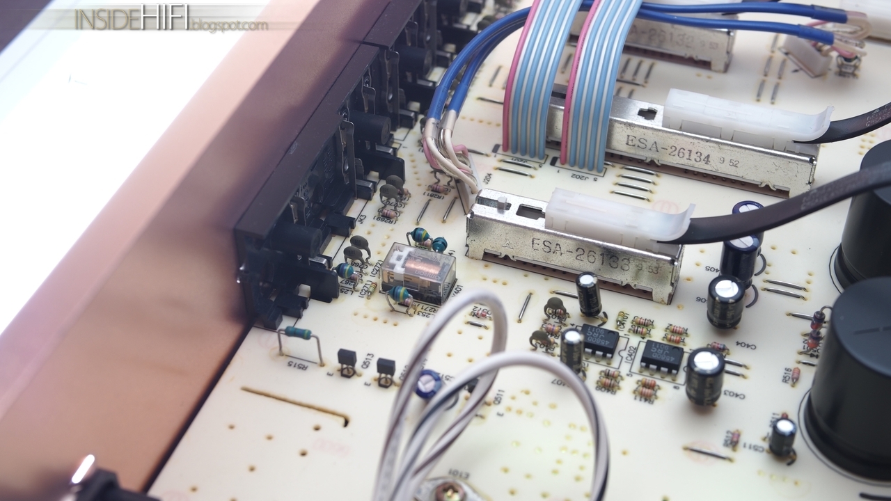 Inside Hi-Fi: Technics SU-A40 (SU-A40EG-K)