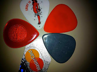 Personalized Guitar Picks Pennsylvania: Plastic Guitar Picks: Your Best ...