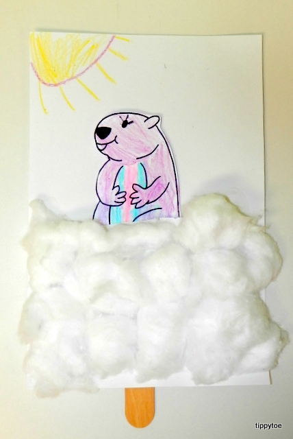 Tippytoe Crafts: Peek-a-Boo Groundhogs