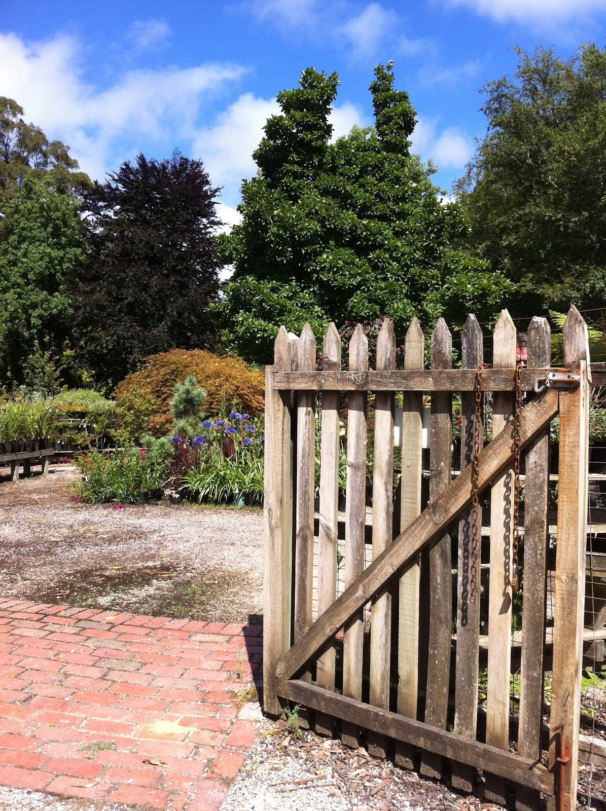 beautiful south: Country gate post 1