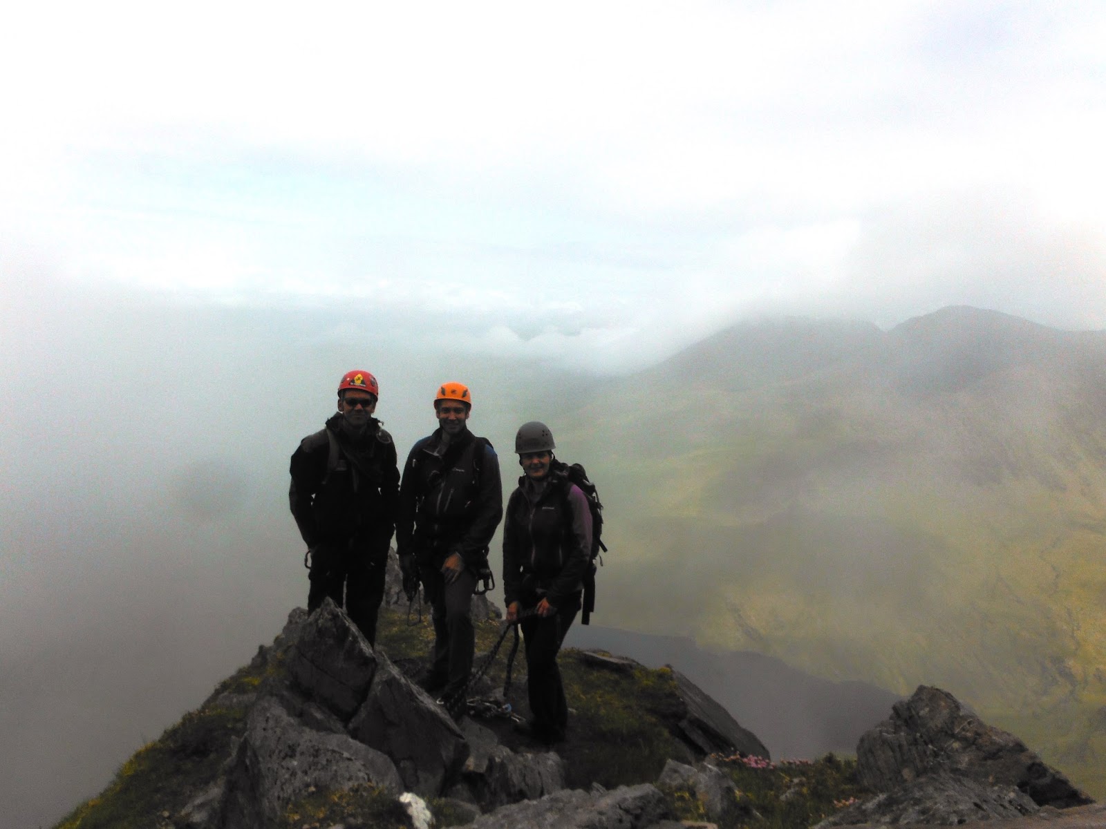 A simply Sensational day on the classic Howling Ridge... - Kerry Climbing