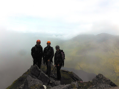 KerryClimbing: A simply Sensational day on the classic Howling Ridge...