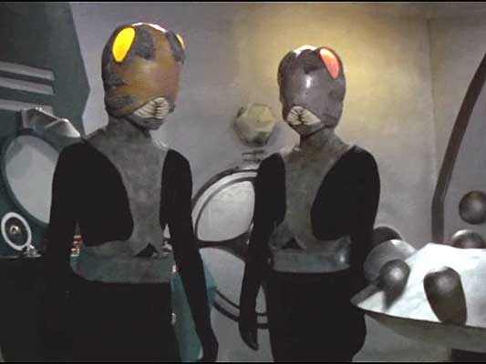 TOKUSATSU TOTAL: ALIEN PITT (·ピット星人, Pitto Seijin )