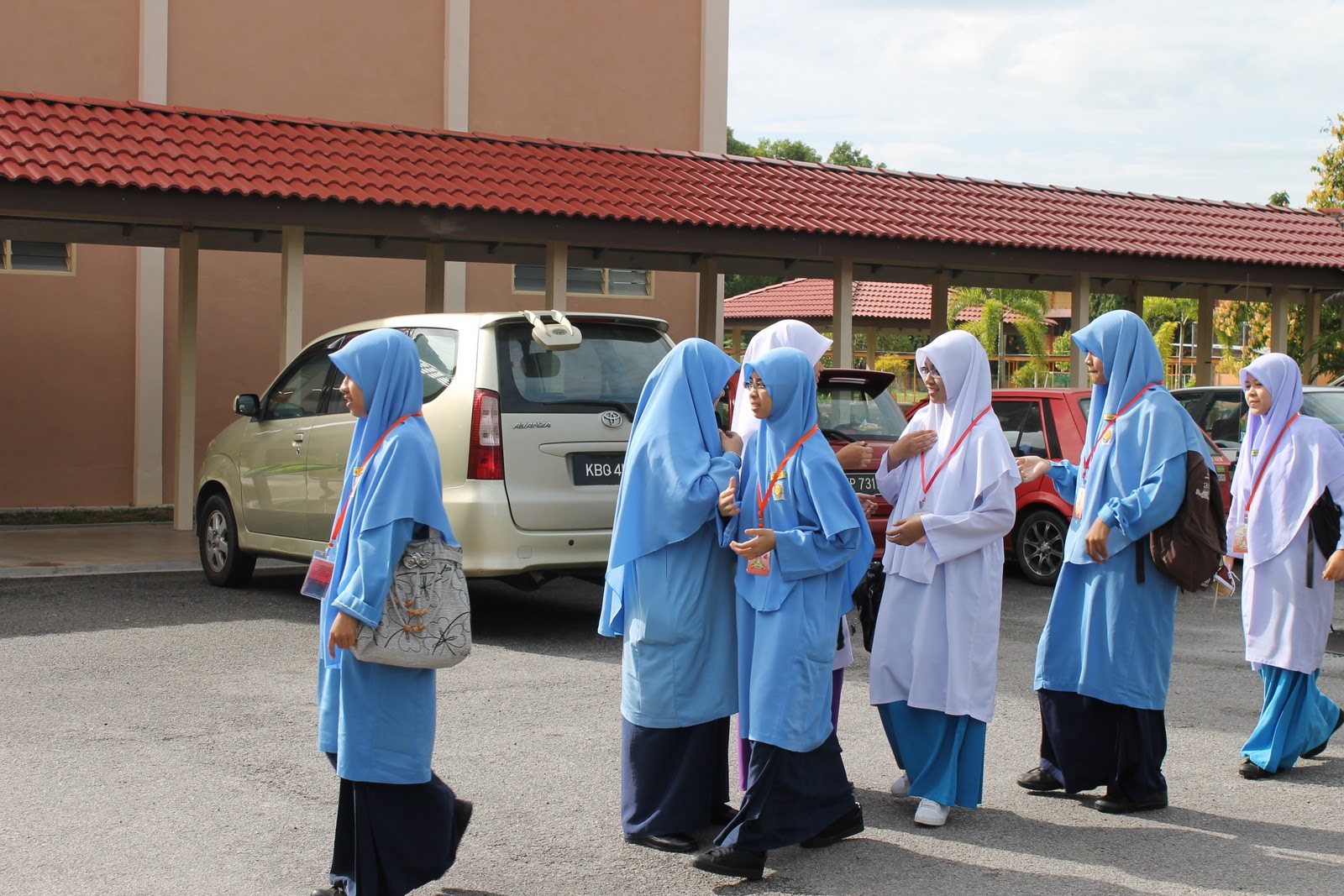 Catatan Amerudin Ismail: Lawatan Pelajar Tingkatan Lima KAA ke SMKA ...