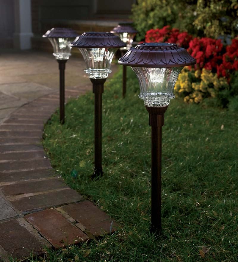 Pretty Solar Lights Outdoor Make Your House Shiny | Best Living Home ...