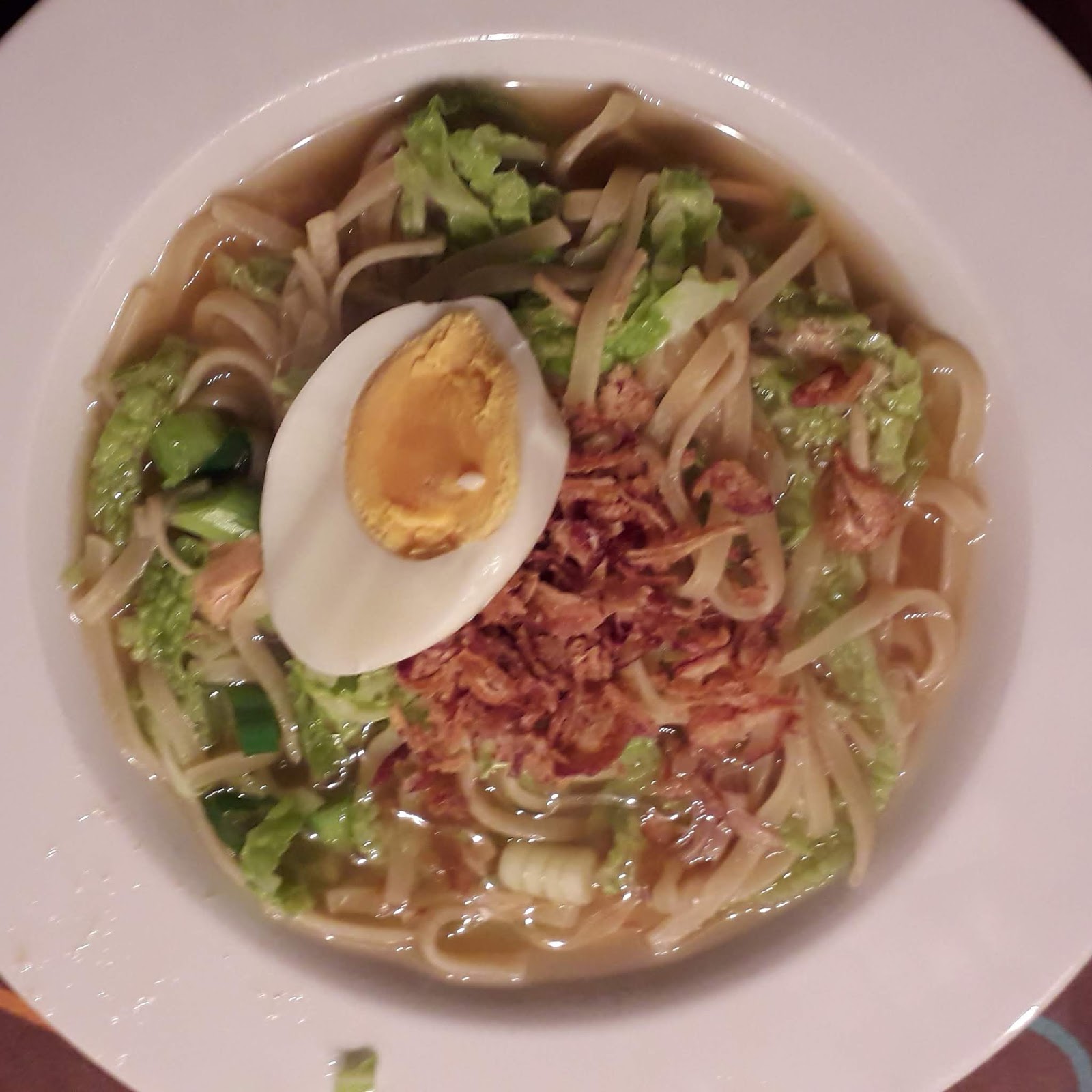 Favoriete recepten uit de keuken van 'oma' Lidy: Snelle Bamisoep - Bami ...