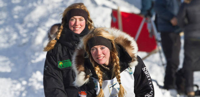 Twins with Tots: The TWIN-BUZZ: World News about Multiples