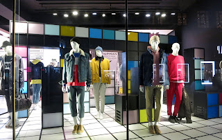 RetailStoreWindows: Topman, London