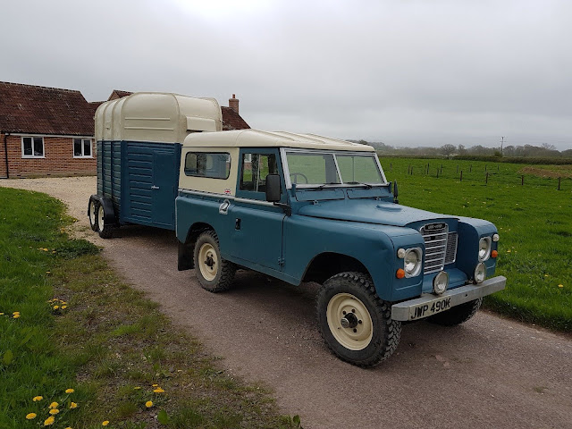 Landrover Defender: Land Rover series 3 + Rice Horse Box 1971 Landrover ...