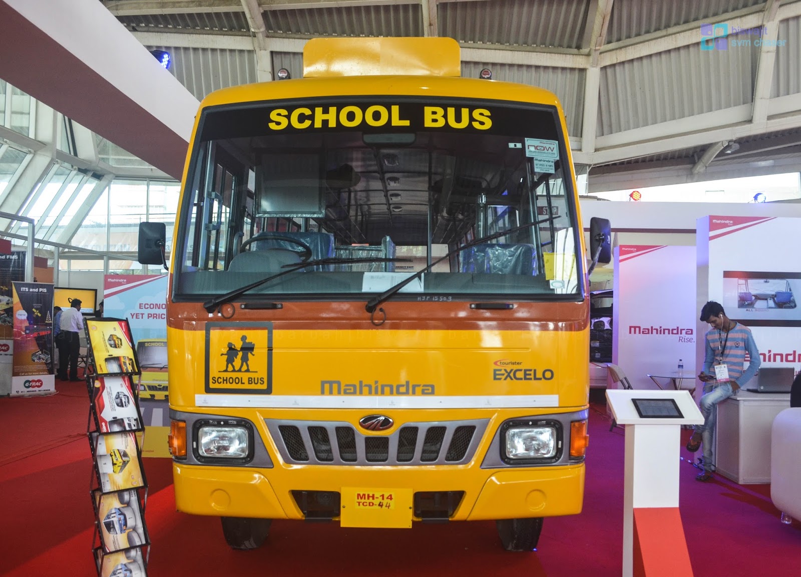 Mahindra Bus Ac
